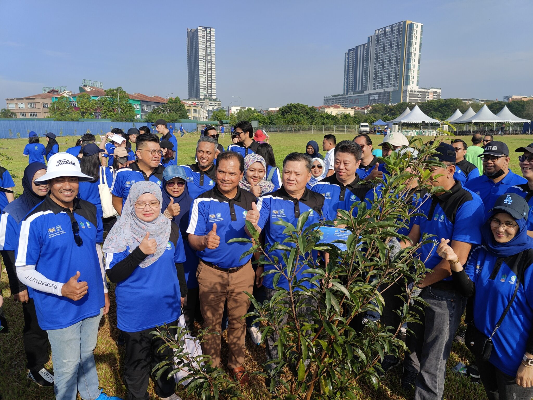 Misi GreenPossible untuk 100 juta pokok menjelang 2025, TNG eWallet ...