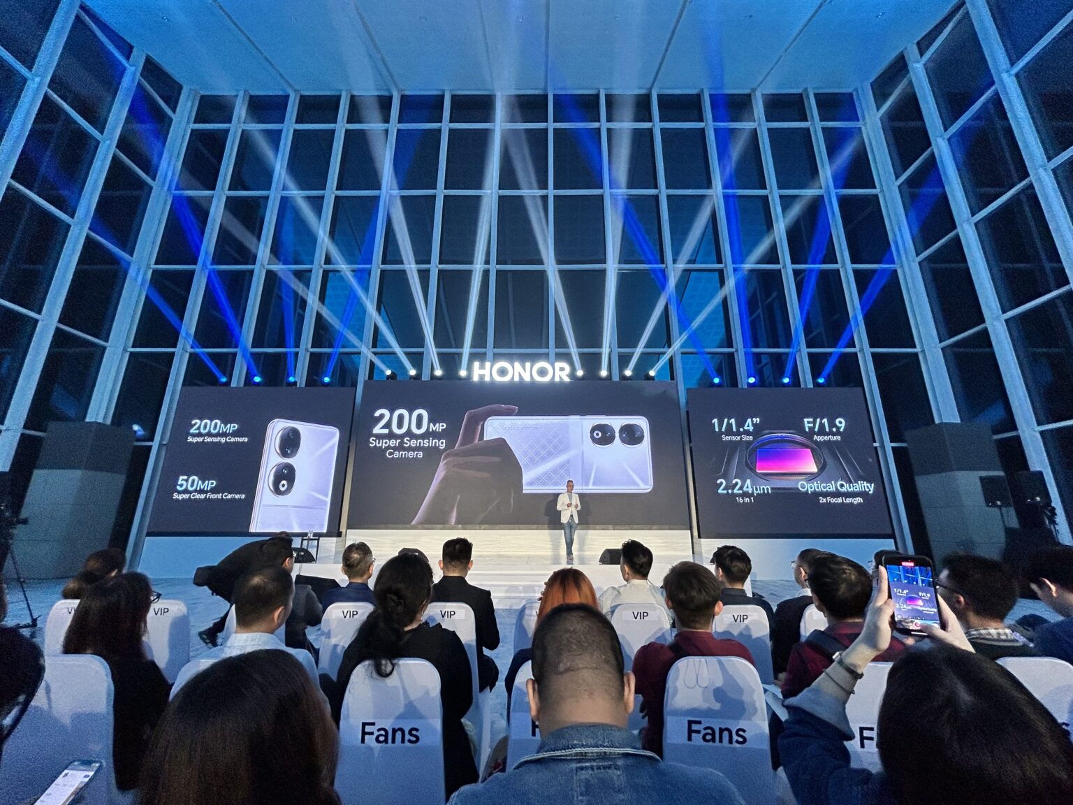 Siri HONOR 90 dilancar di Malaysia: SD 7 Gen 1, skrin AMOLED 6.7″ dan ...