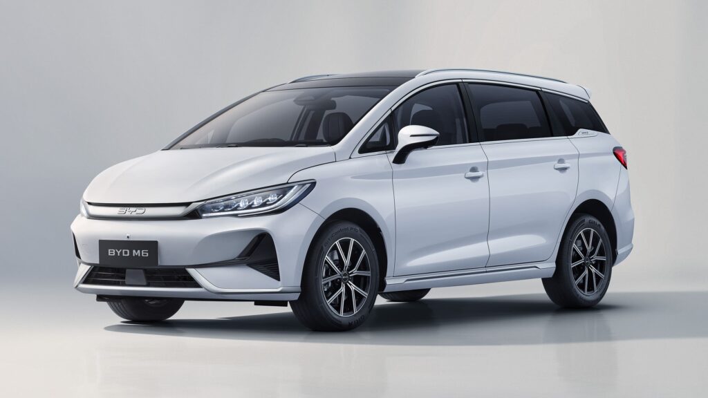 BYD M6 dilancar di Malaysia: MPV EV 7 kerusi, jarak 530km, kuasa 150kW bermula RM109,800 ...