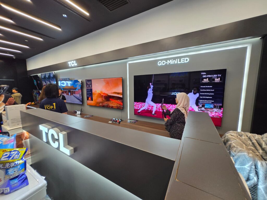 TCL buka kedai jenama pertama di Sunway Pyramid dengan tawaran promosi - TechNave BM